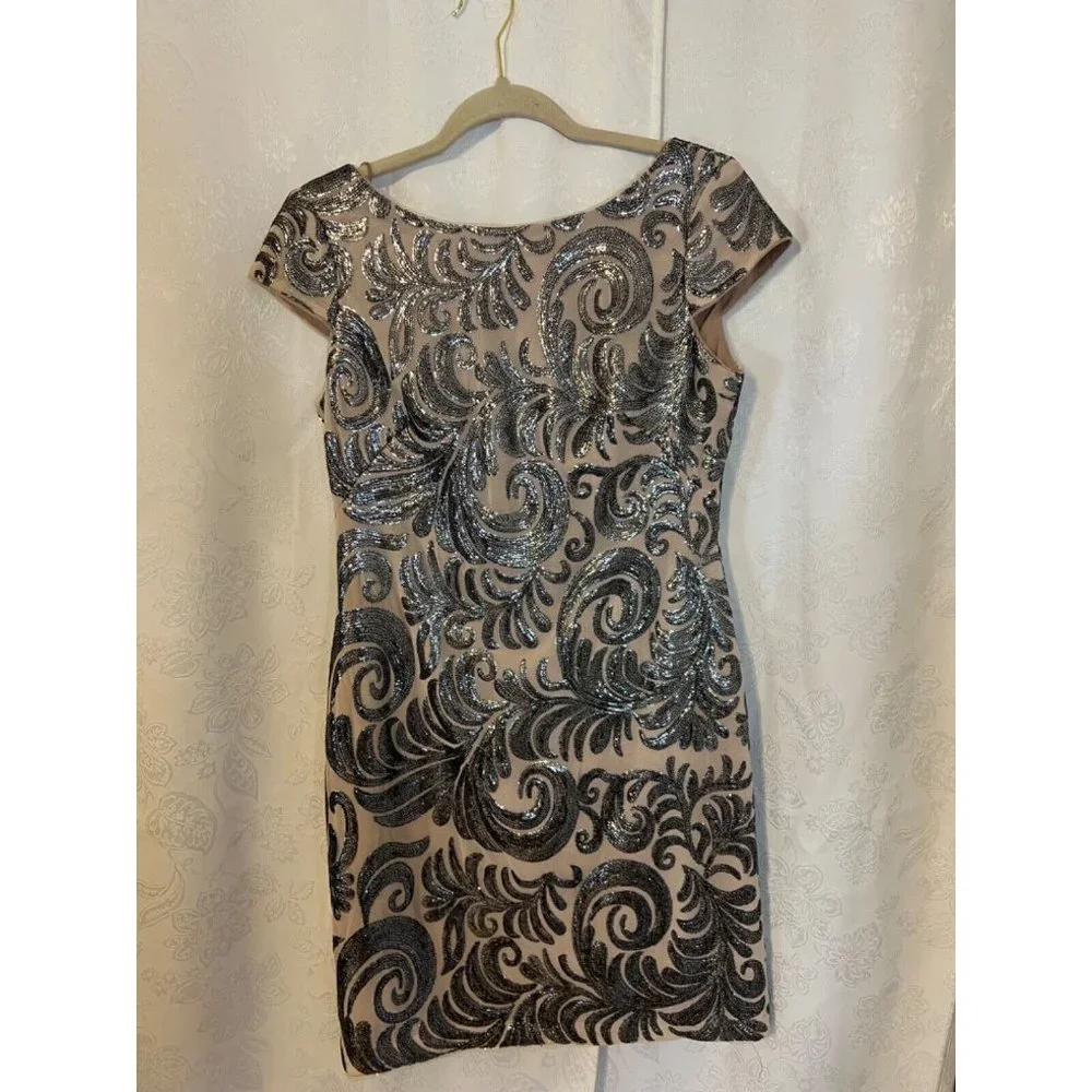 Adrianna Papell | Dresses | Adrianna Papell Sequin Dress 6 Champagne ...